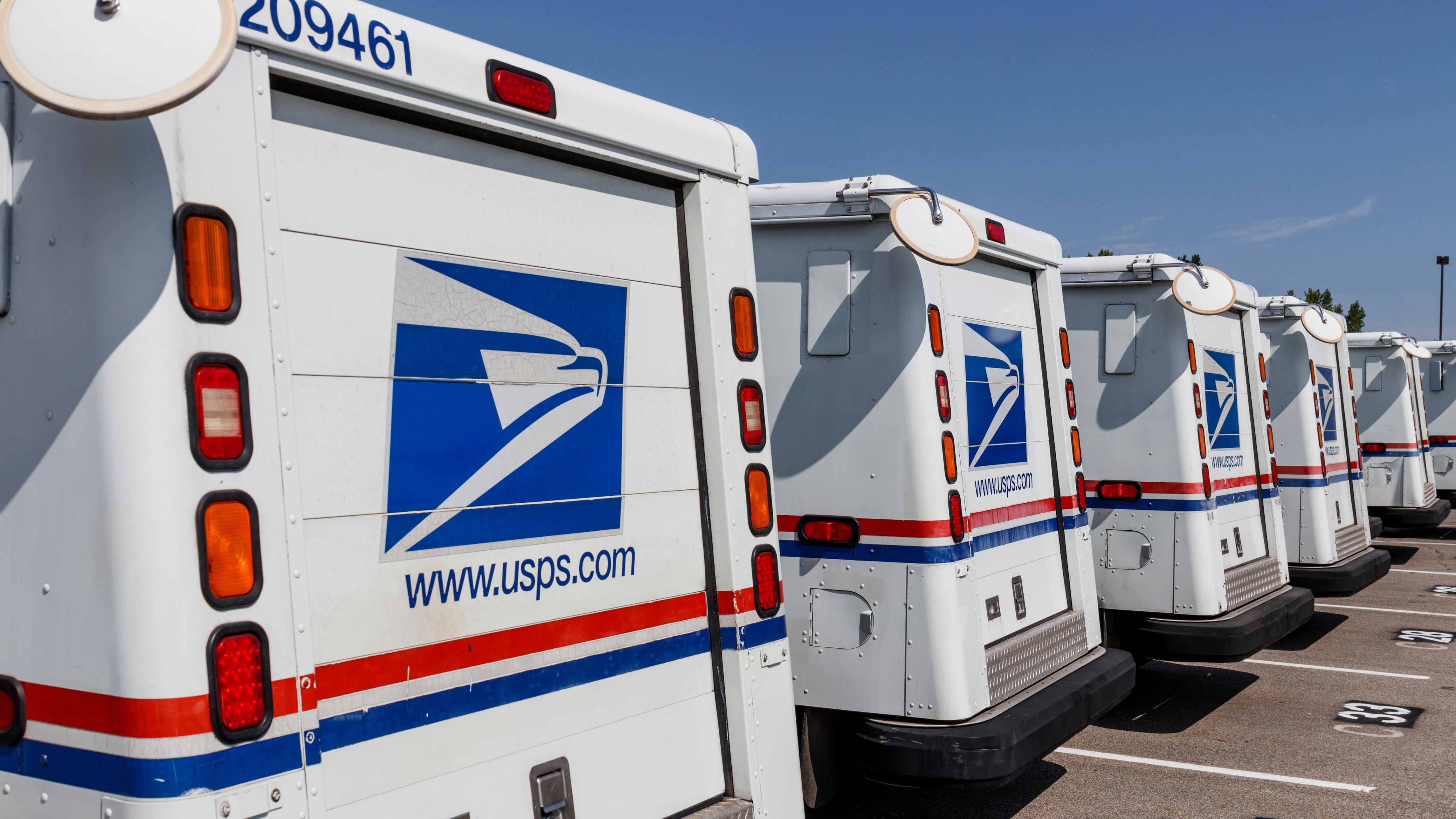 Out of cash in under a year: USPS postmaster asks for more revenue