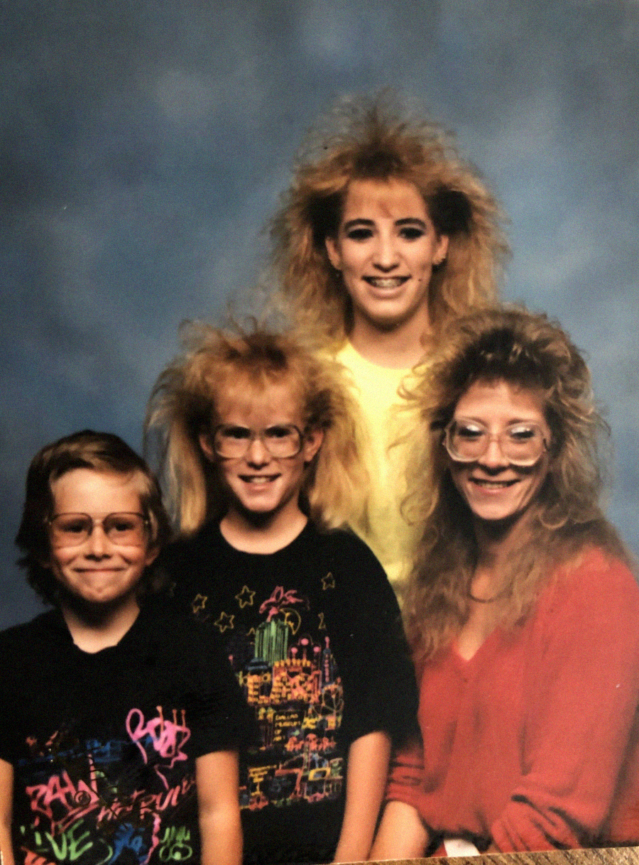 20 vintage photos that capture how weird the 80s really were