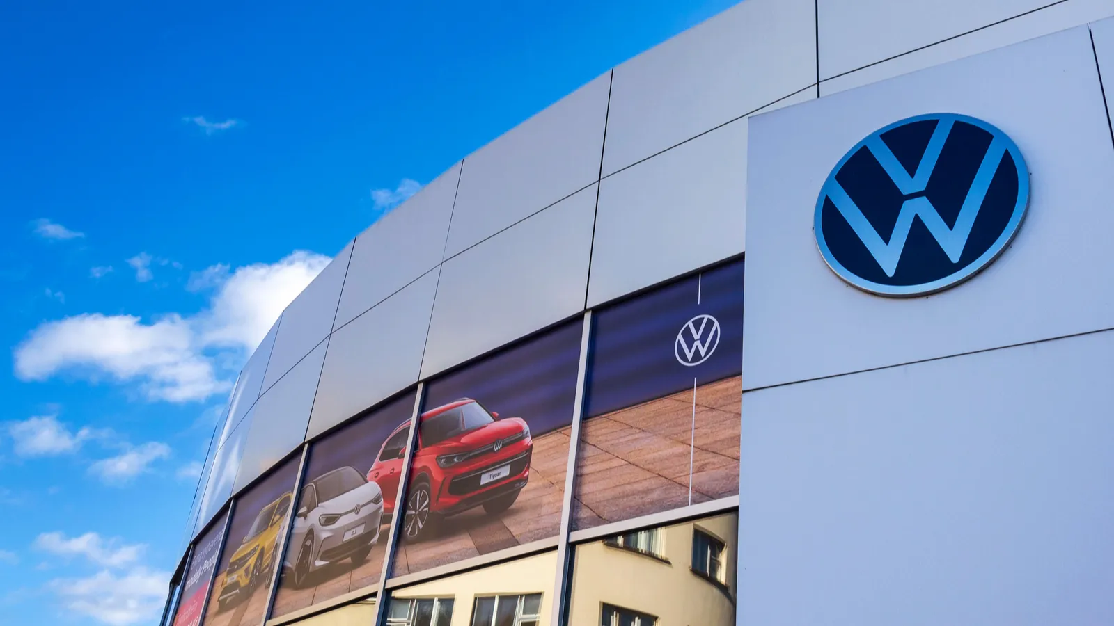 Volkswagen Group reaches 4 million all-electric deliveries as its EV ...