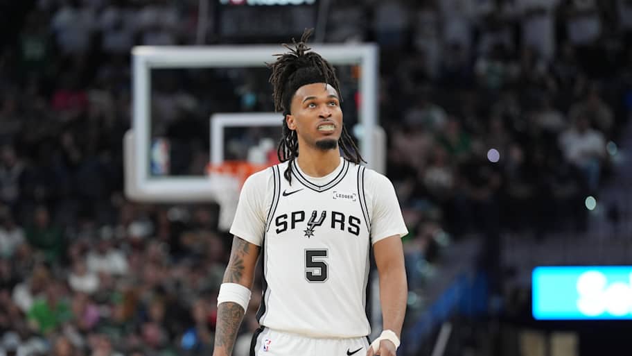 Stephon Castle already racing past Dejounte Murray in crazy area