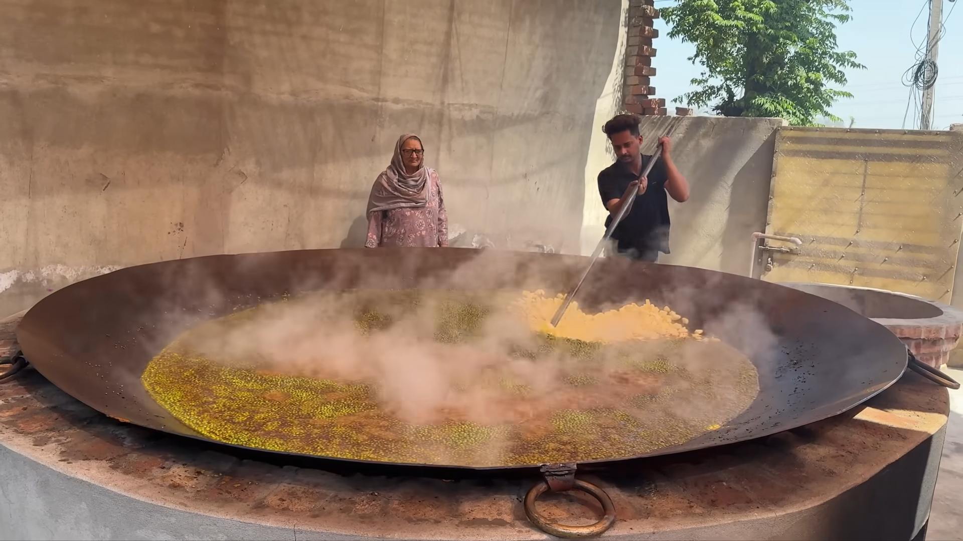 Making Giant Indian Dish In Worlds Biggest Pan