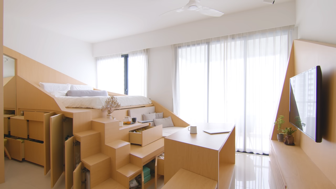 Visitors entered the apartment - then they saw the floor change shape