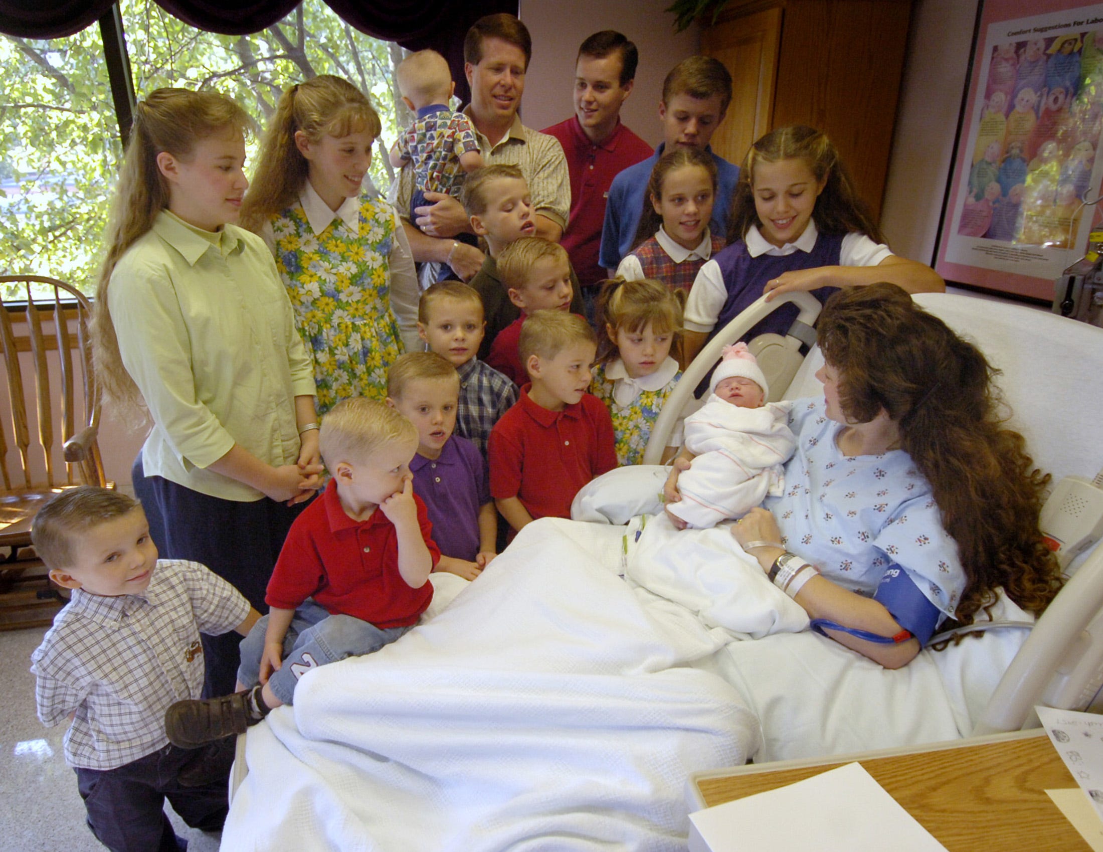 See the Duggars, the polarizing family of TLC's '19 Kids and Counting'