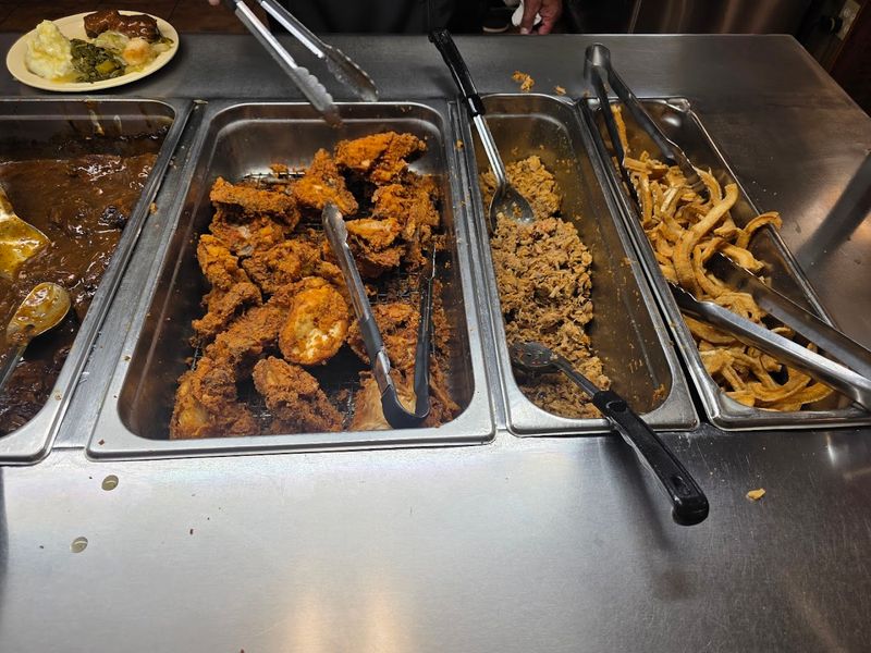 This welcoming buffet in Virginia serves hearty nostalgic home-cooked meals