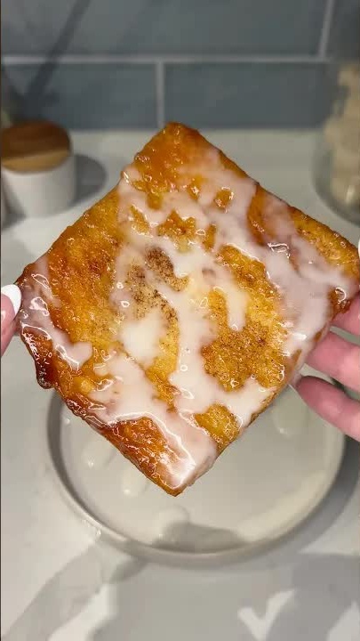 Viral honey butter crescent dough squares 🍯🥐 #recipe #shorts #dessert # ...
