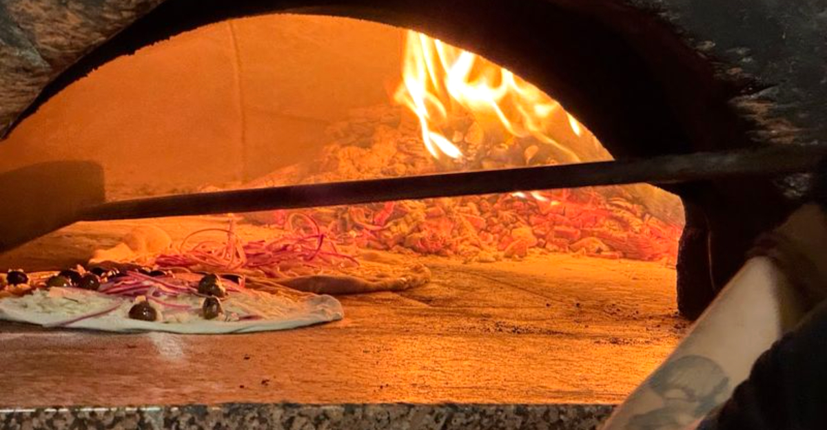 16 US cities with shockingly good pizza