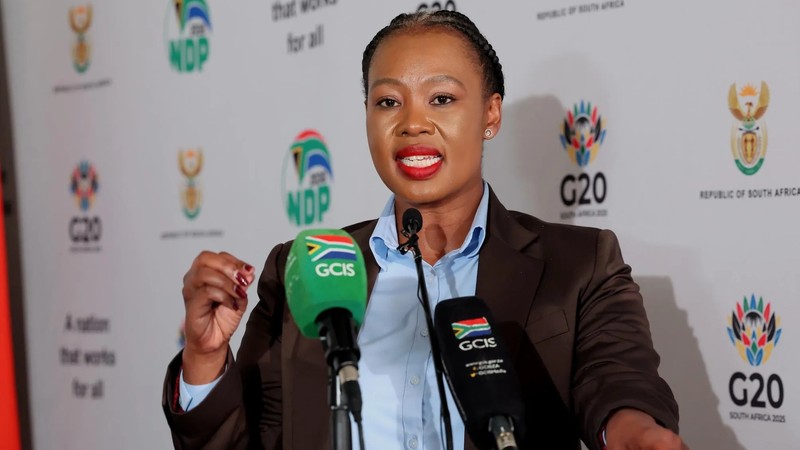 IMF calls for easing small business regulations, but critics warn ...