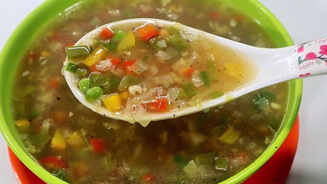 Vegetable soup: Smart way to begin eating for a healthier lifestyle!