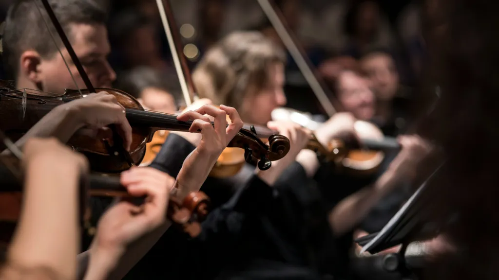 Gen Z & millennials are driving a newfound classical concert boom ...