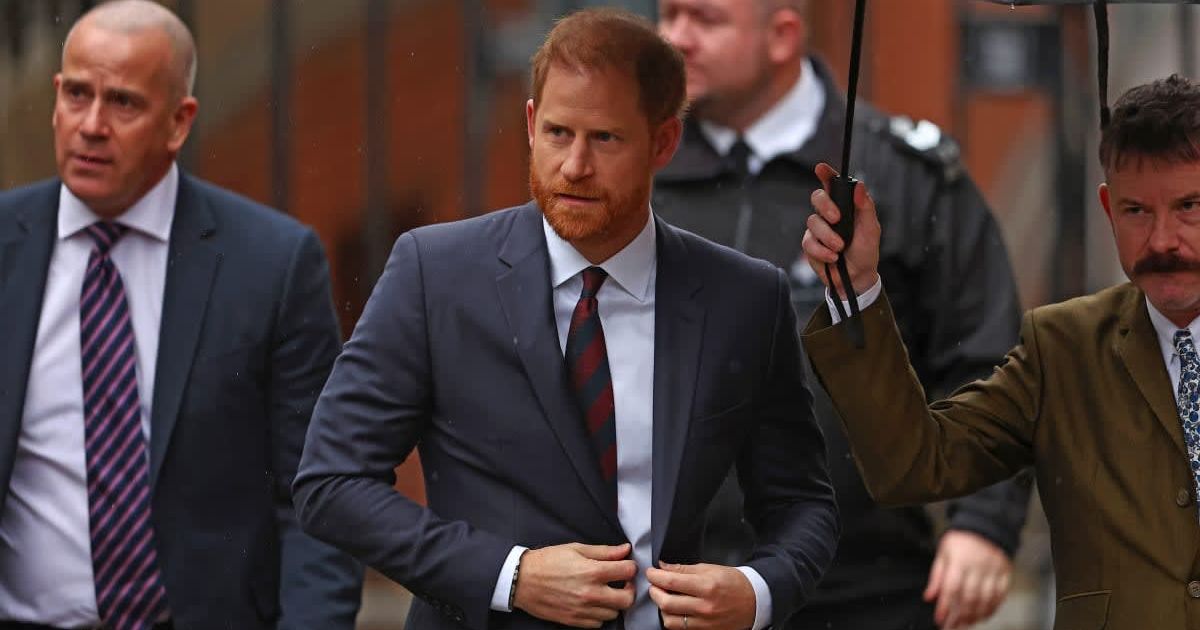 Prince Harry partied and sent a friend request to journalist he is ...