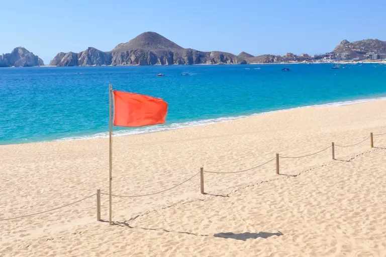 The most common tourist injuries in Los Cabos (and how to avoid them)