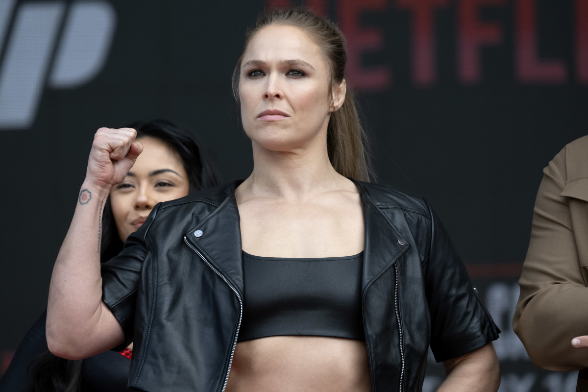 Ronda Rousey Drops Bomb Shell Explaining Why Her Return Fight Isn't ...