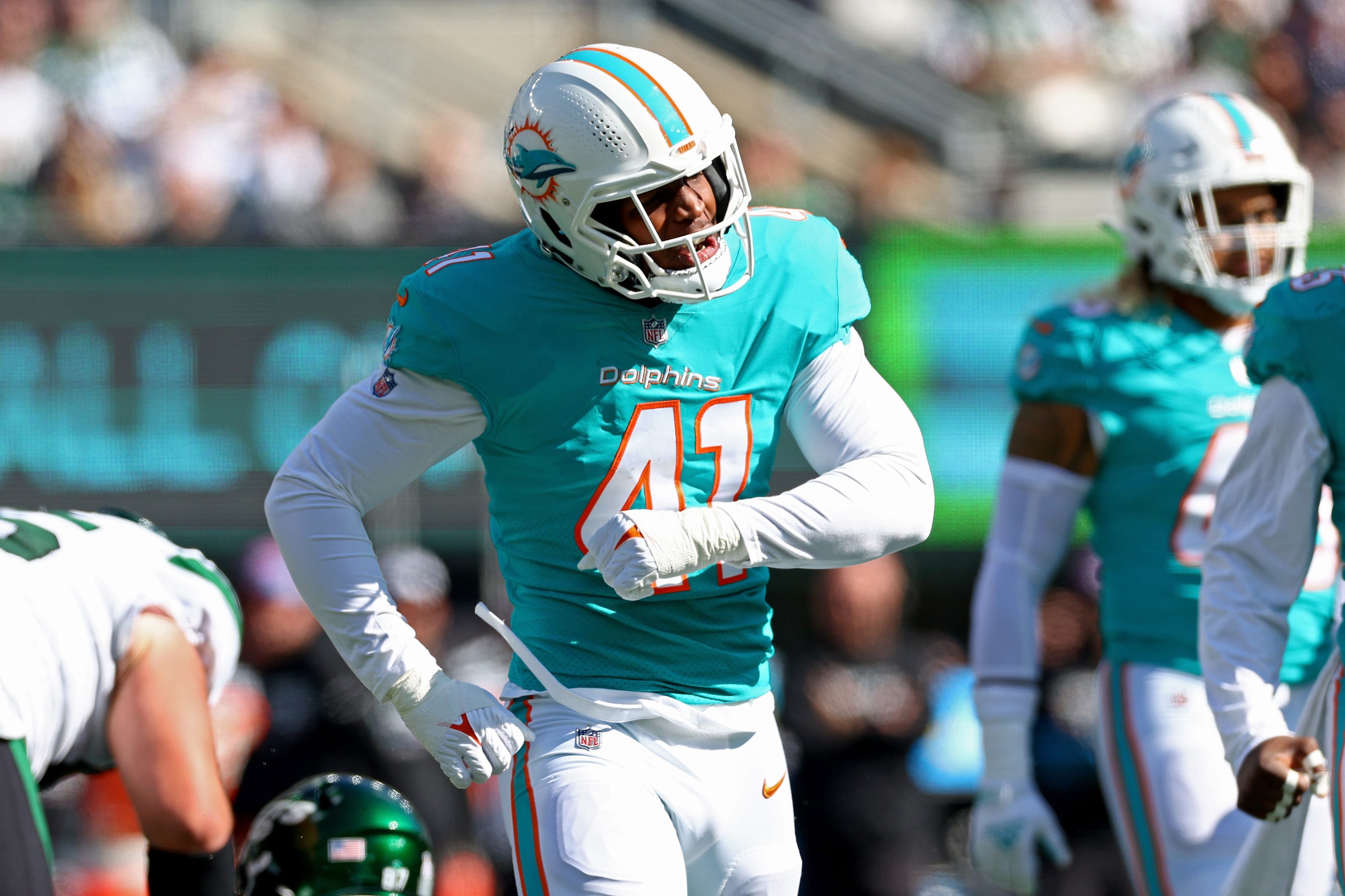 Former Dolphins top draft pick plans to sign with NFC South
