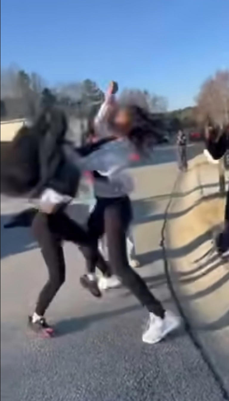 Mom of bullied girl who died after bus stop fight recalls horror of ...