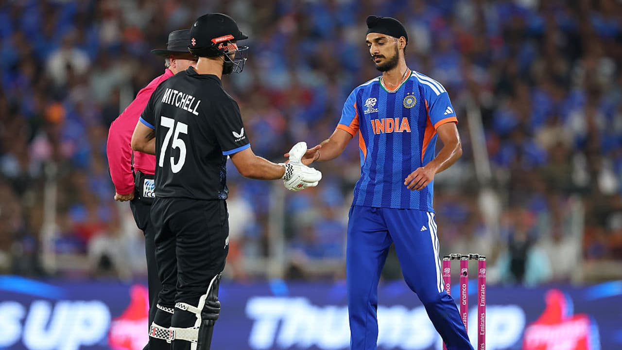 Gautam Gambhir gives bold take on Arshdeep Singh-Daryl Mitchell's ...