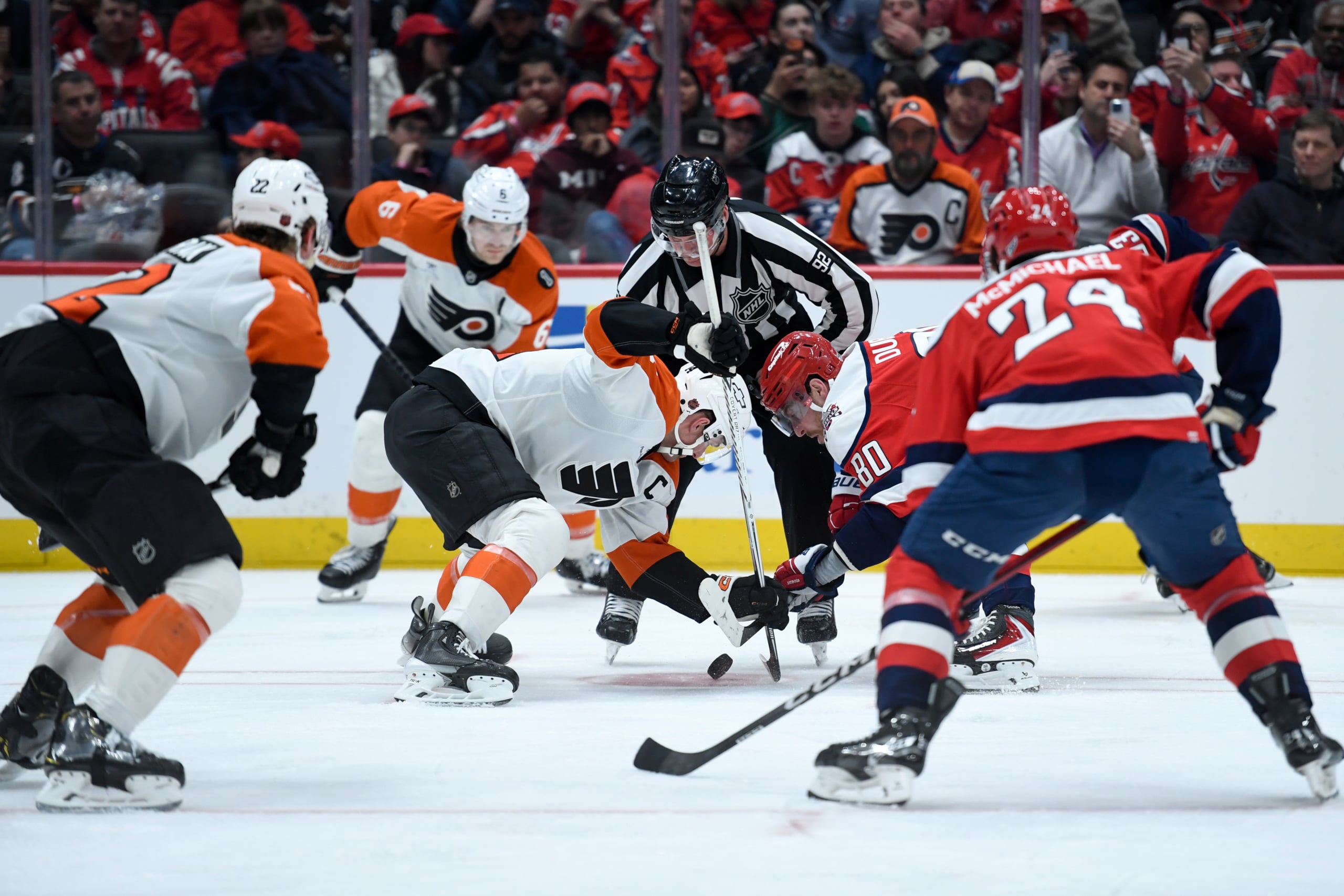 Capitals at Flyers: Lines, notes, & how to watch