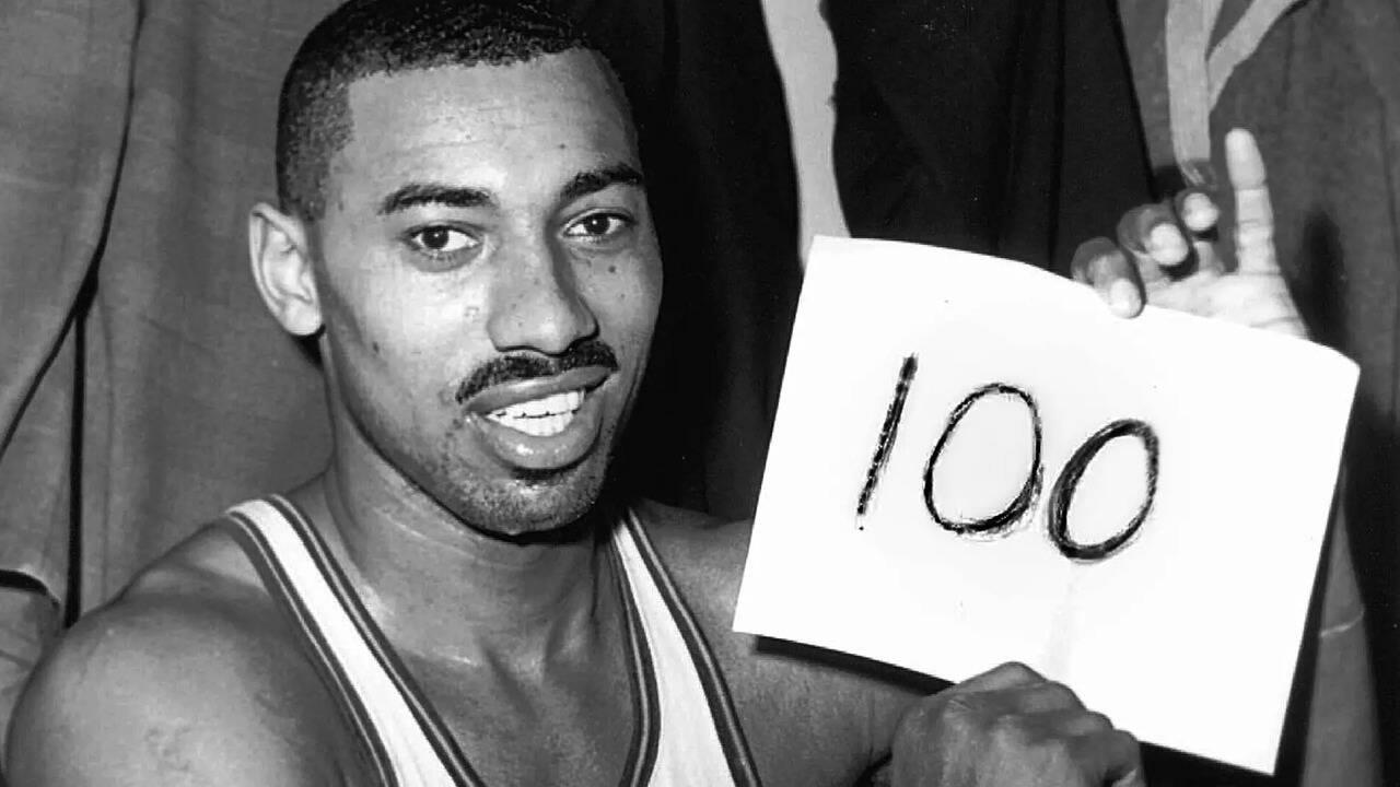 Wilt Chamberlain's historic 100-point game against the New York Knicks