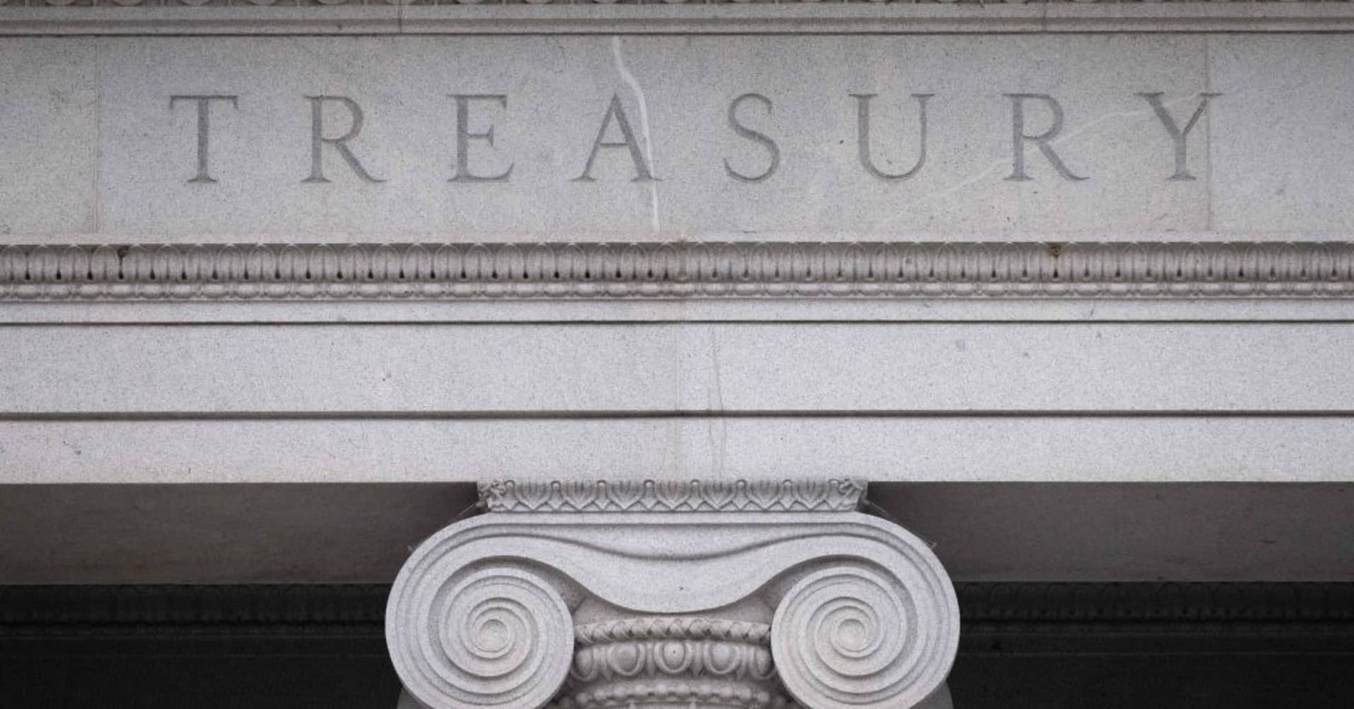 Japan, China lead foreign government retreat from US Treasurys as Iran ...