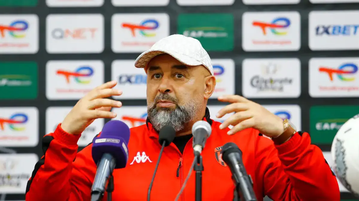 L'Algérien Abdelhak Benchikha nommé nouvel entraîneur de l'Ittihad Tanger
