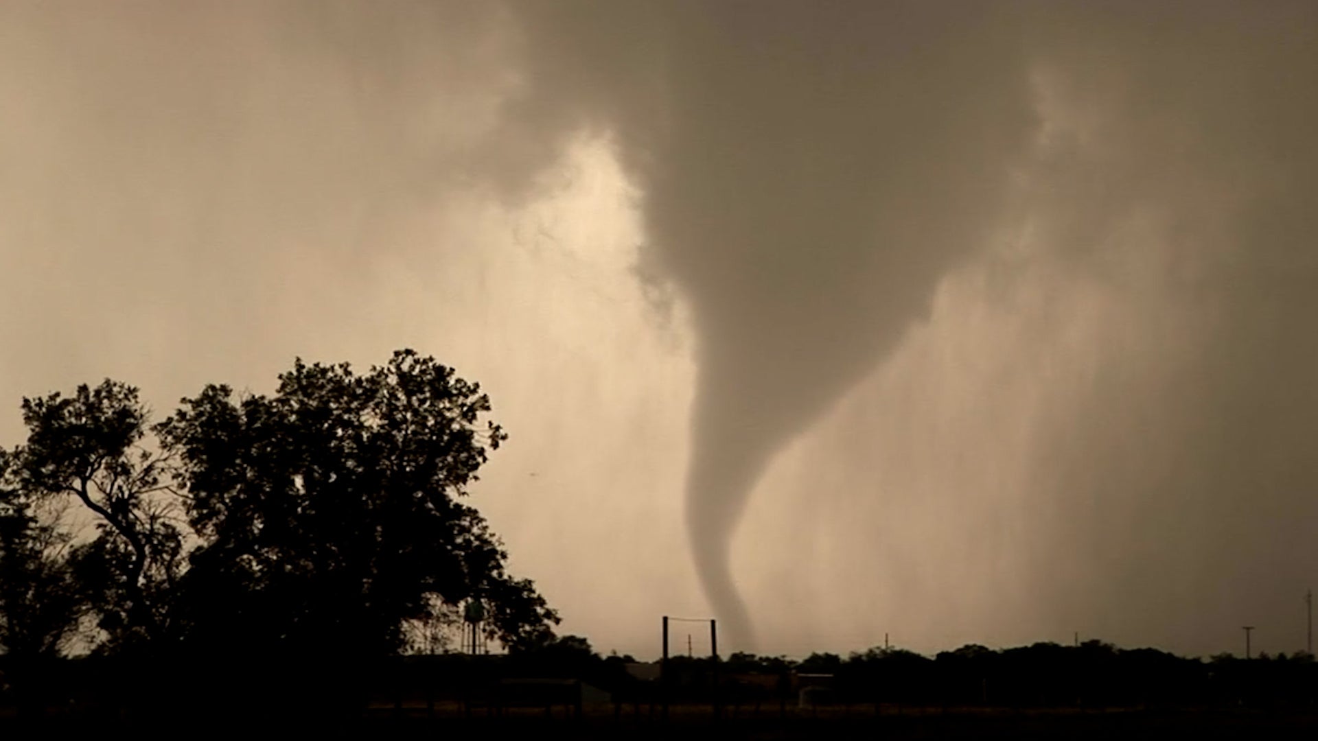Everything you need to know about Tornado Alley