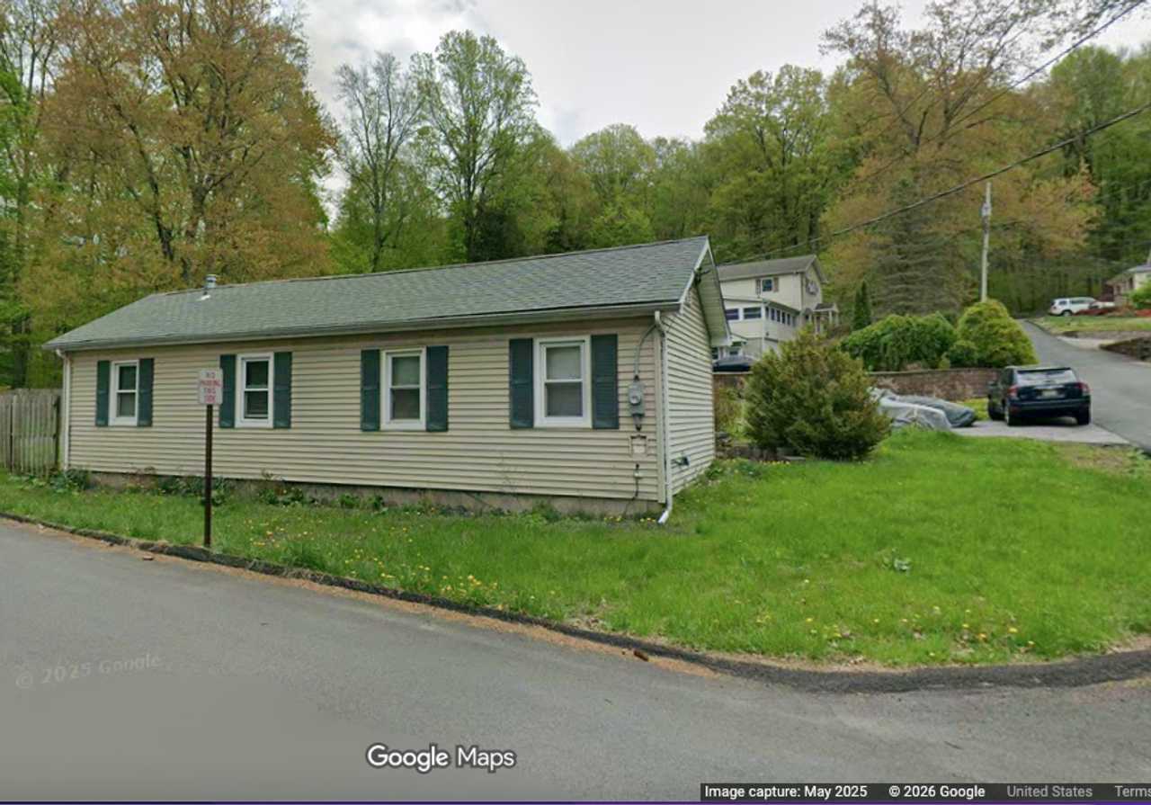 Jerry Leach pinned under car in Jefferson Township