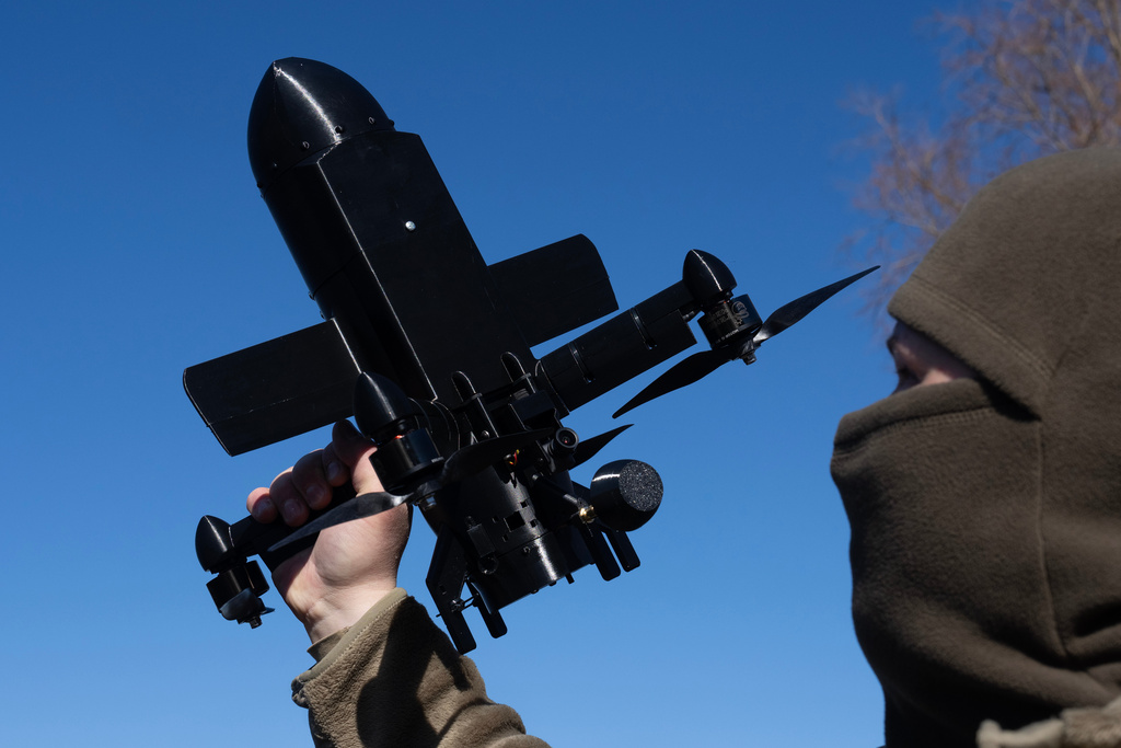 Ukraine to share drone-hunting tactics with Gulf nations facing Iranian ...