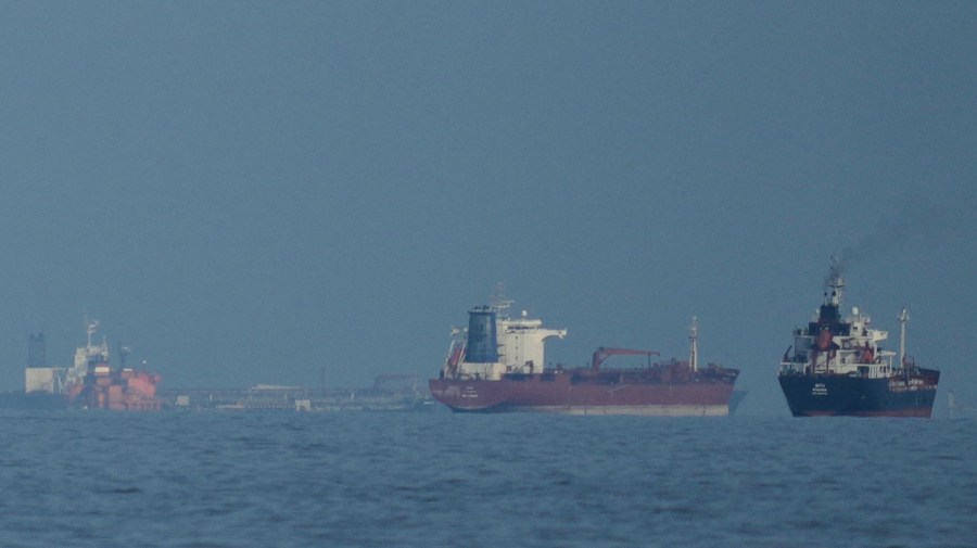 US military disable oil tanker violating blockade: Centcom