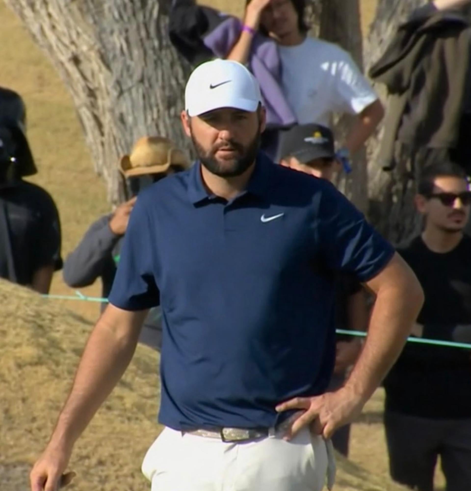 Scottie Scheffler responds after heated exchange with caddie at the ...