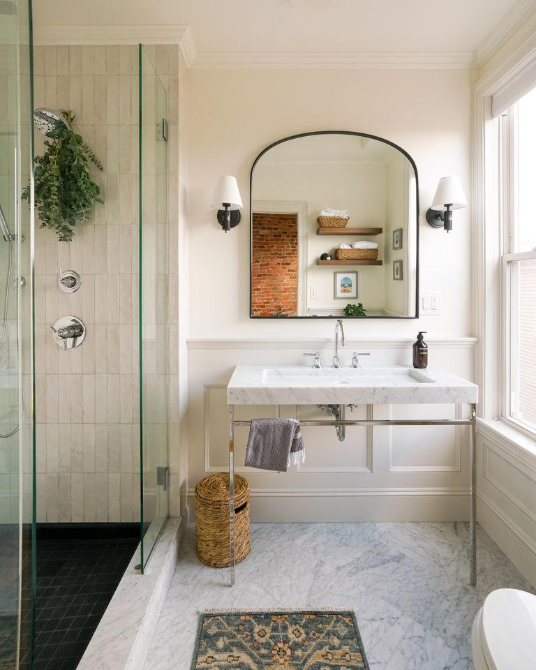 17 luxurious walk-in shower ideas that turn your bathroom into a spa