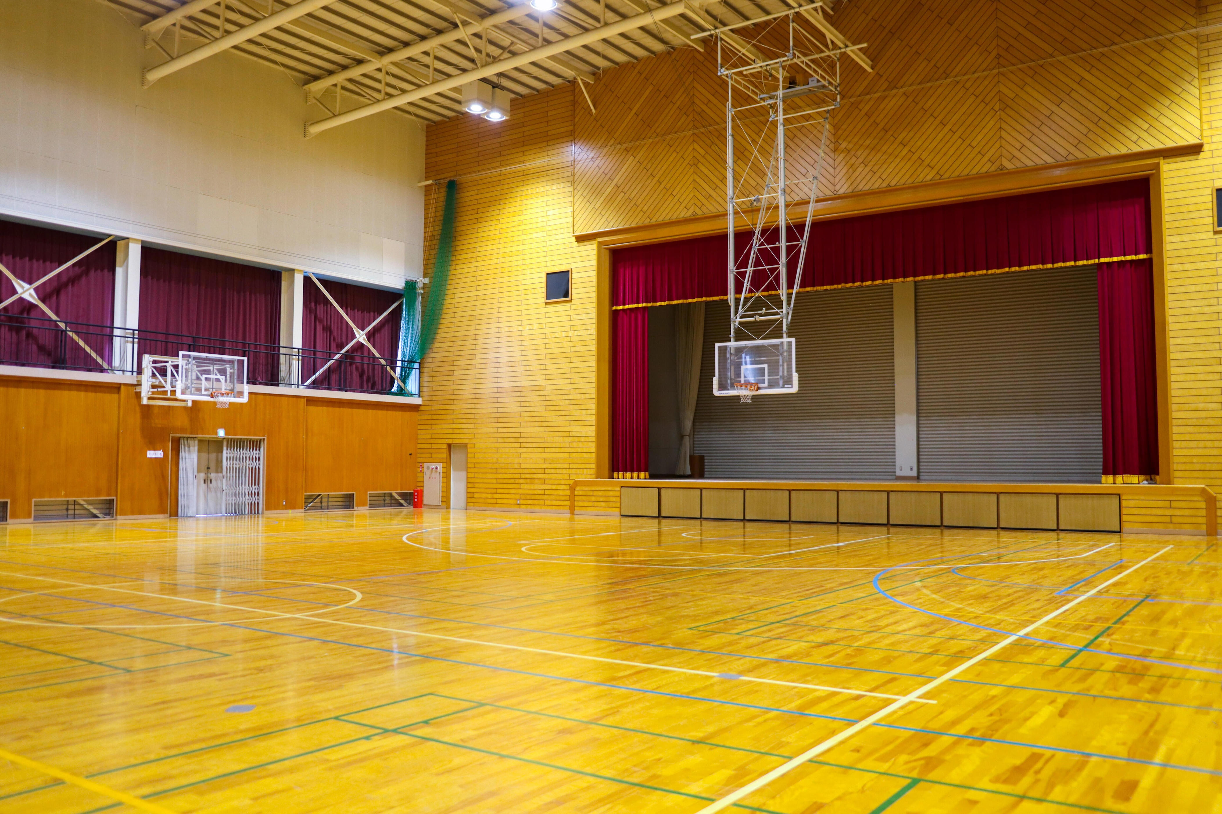 Student's mother discovered evidence that led to gym teacher's arrest