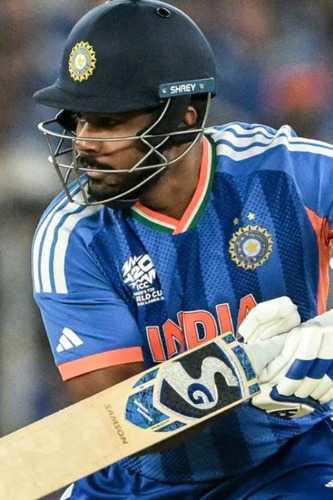 Sanju Samson's emotional reunion with family after T20 WC win shows he ...