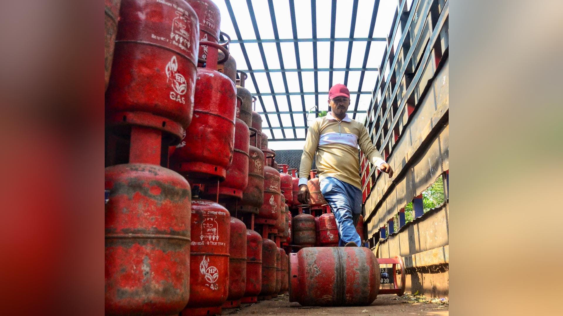 West Asia conflict: Commercial LPG shortage begins to hit businesses ...