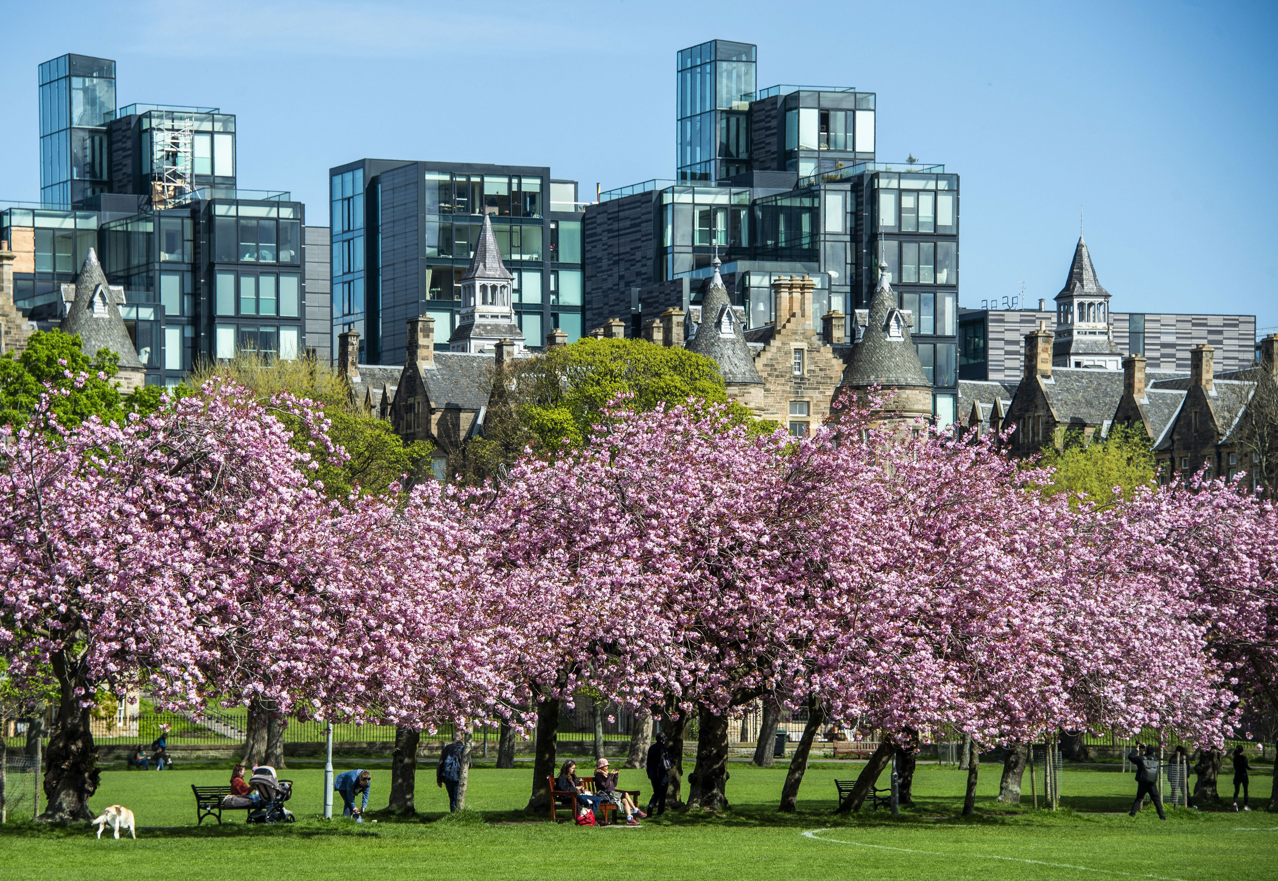 When do the clocks change UK? Here's the exact time clocks go forward ...