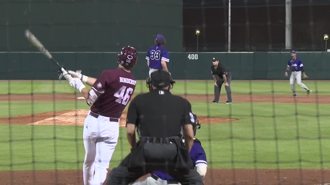 Texas A&M baseball scores 10 runs in sixth inning to run-rule SFA, 14-1