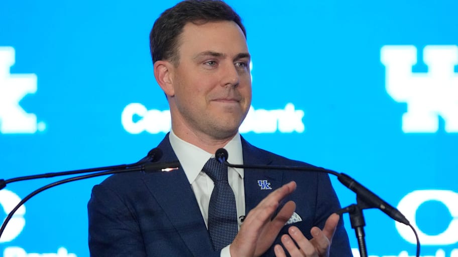 Will Stein uses first day of spring to set 'the standard'