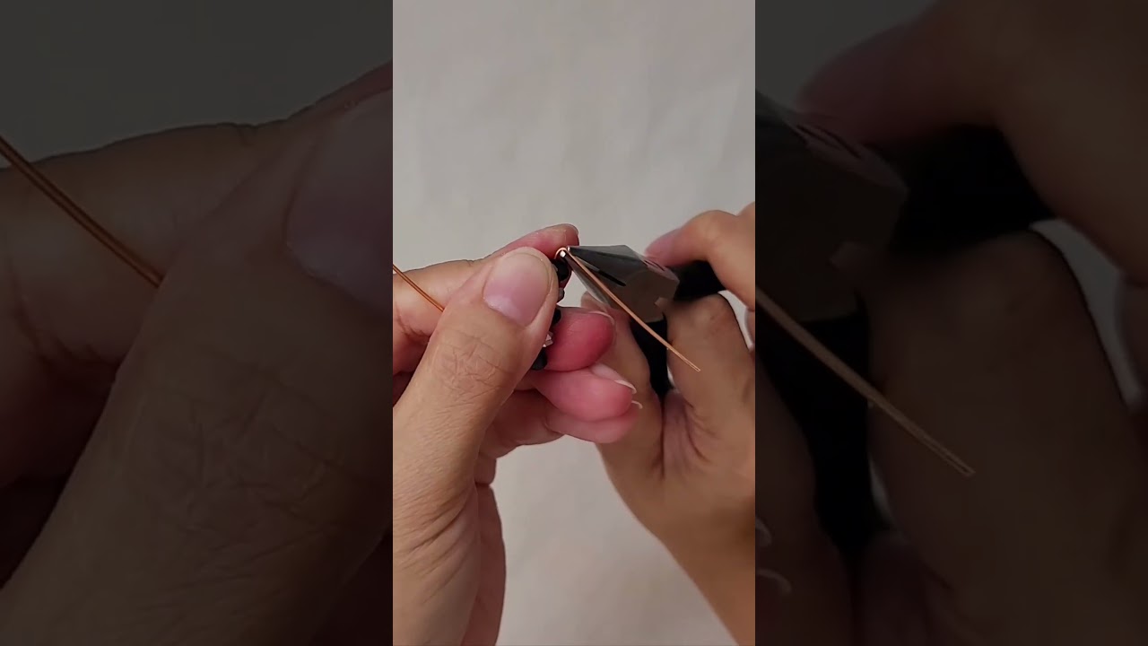 Simple fish scale bracelet | jewelry making | copper wire and crystal