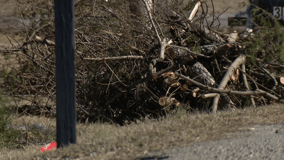 Storm debris still piled up across Nashville as new storms roll in