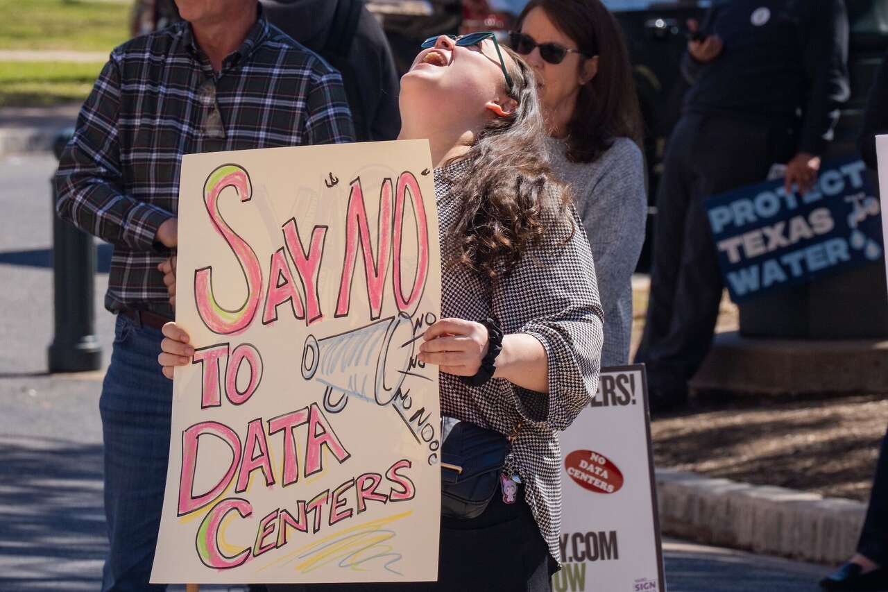 Brazoria County shoots down tax breaks for planned $3 billion AI project
