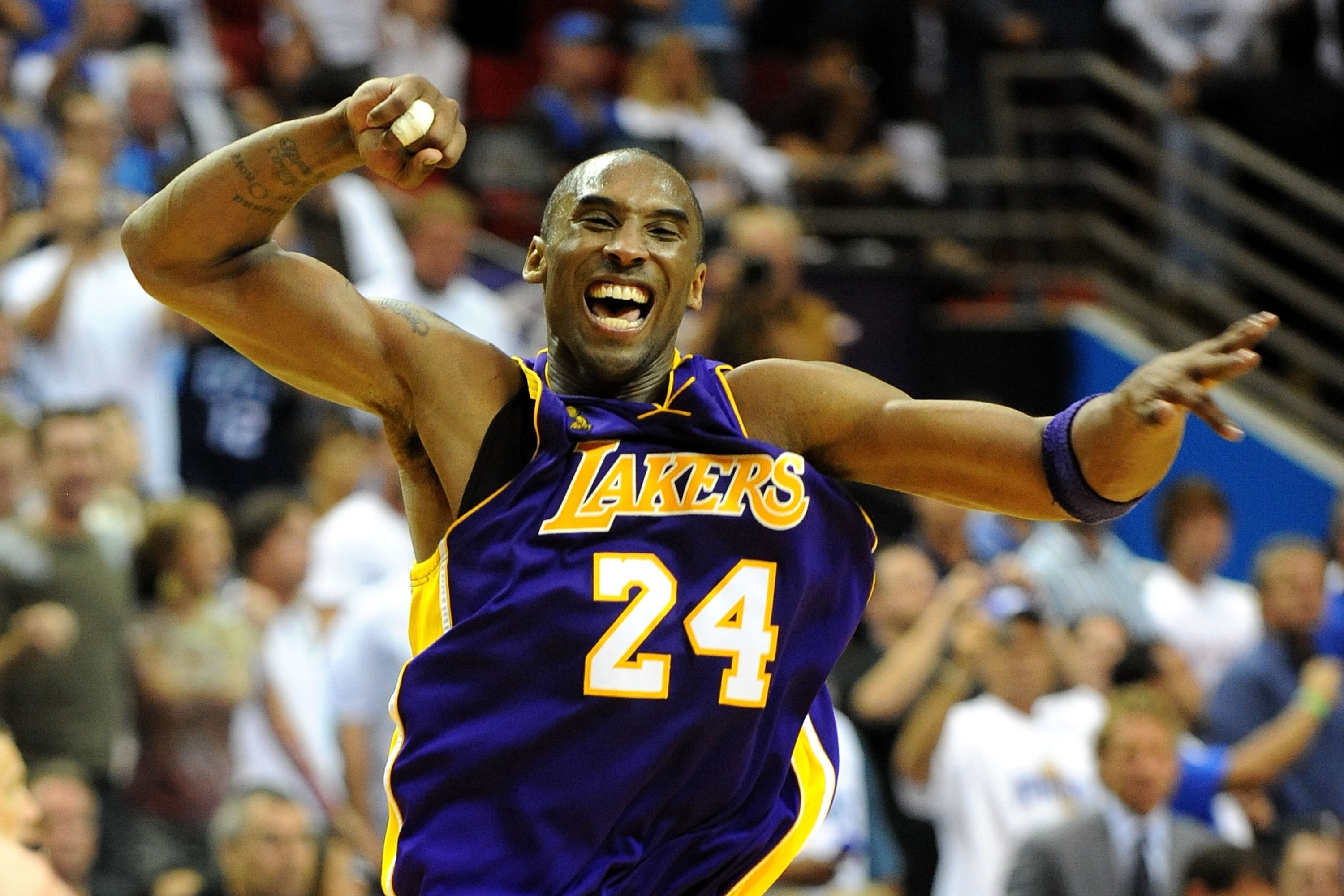 Lakers fans boo Bam Adebayo after he surpasses Kobe Bryant's 81-point mark
