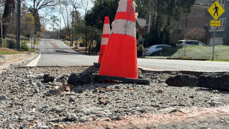 Pothole problems cause major headaches in Atlanta neighborhood