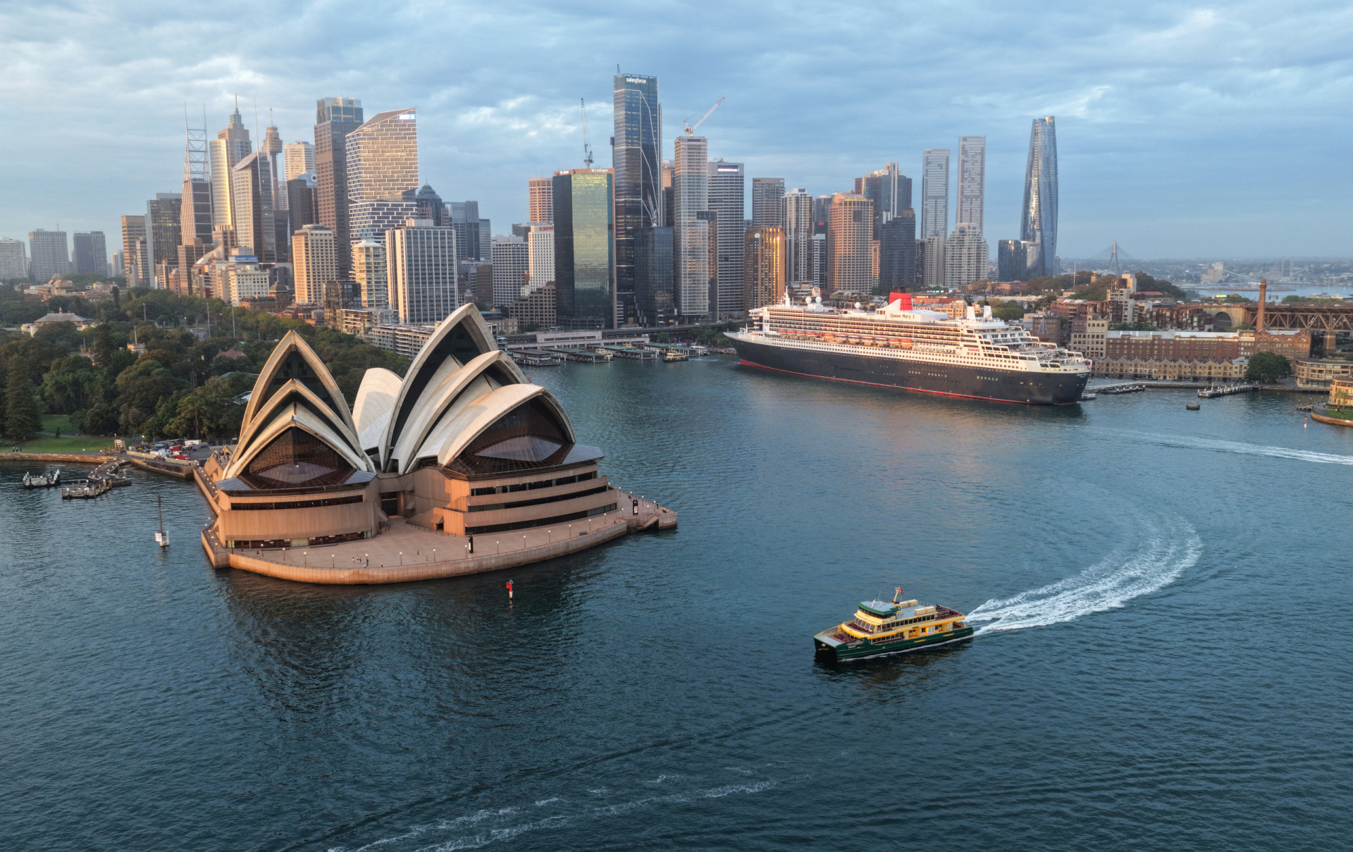 Famous cities you thought were capitals, but aren’t