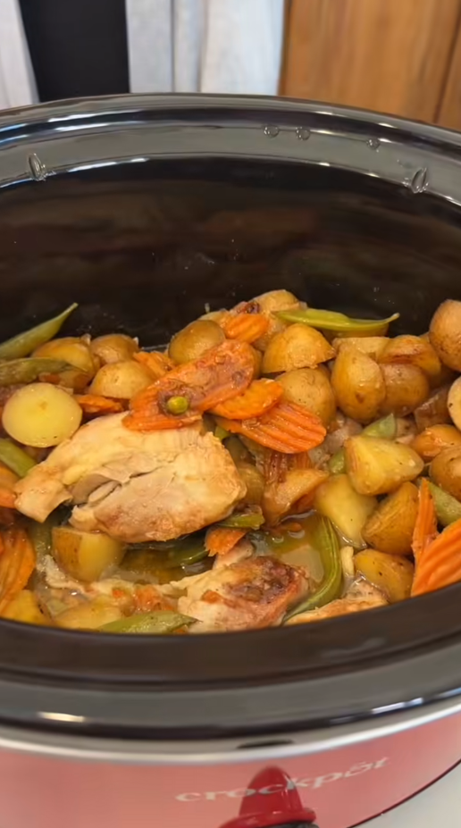 Easy crockpot chicken dinner