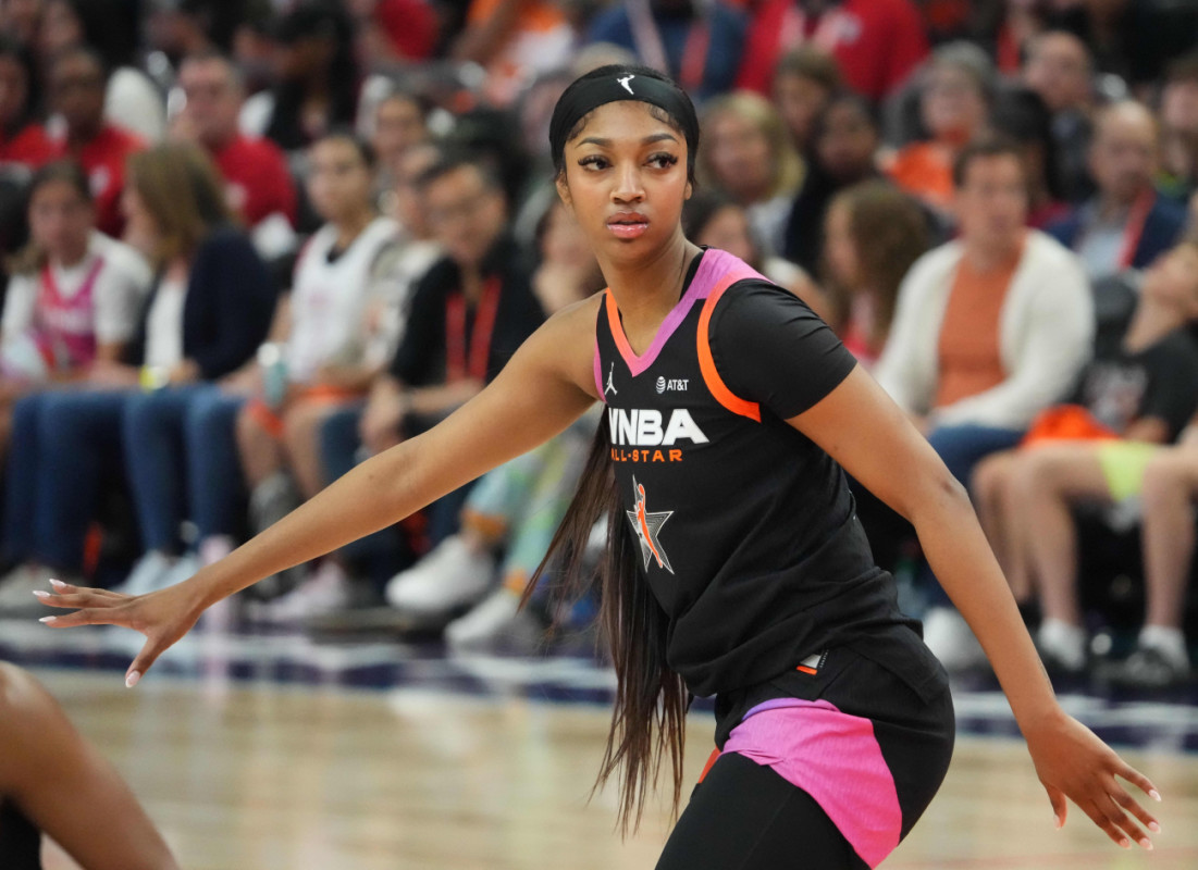Angel Reese impresses with ankle-breaking move in USA's win over Senegal