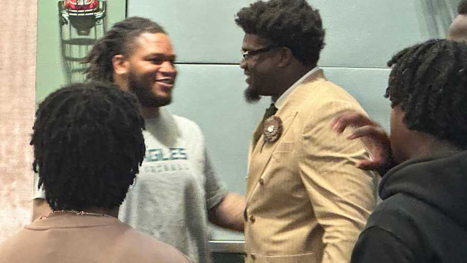 Eagles Jordan Davis proud to be a nose tackle, reveals his mantra