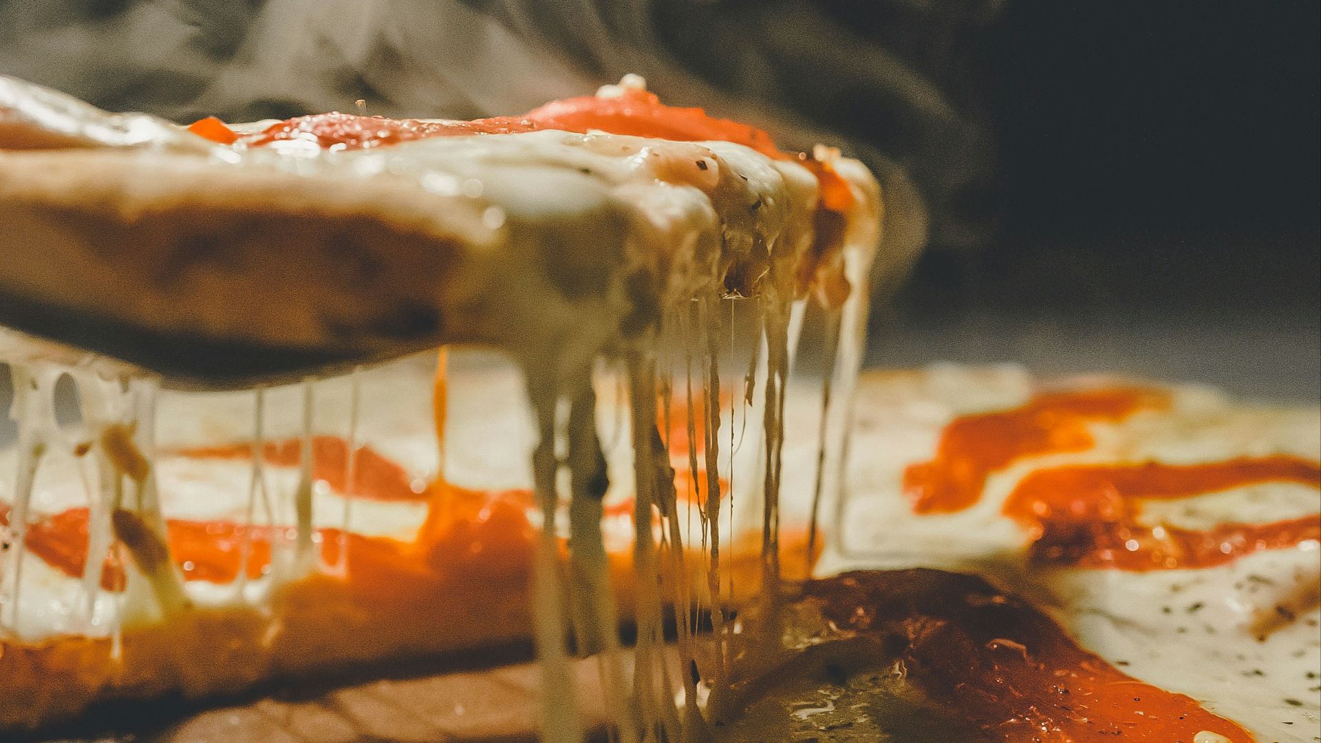 20 foods you can never resist even though you're full