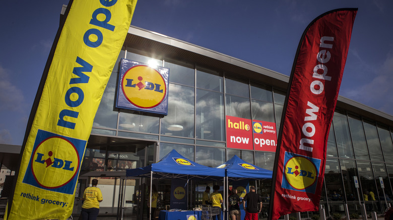 Lidl VS Aldi: What's the difference?
