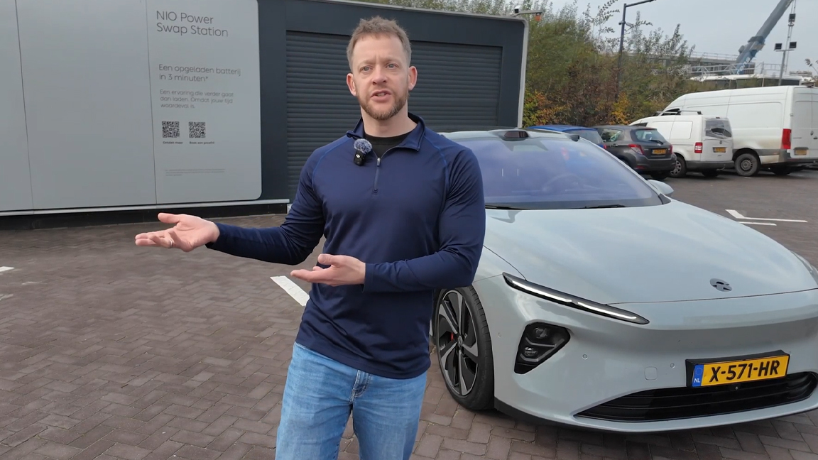 NIO power swap review: The 3 minute EV refueling