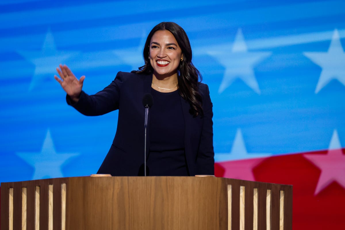 These 11 women made history in US politics. Here's what you should know ...