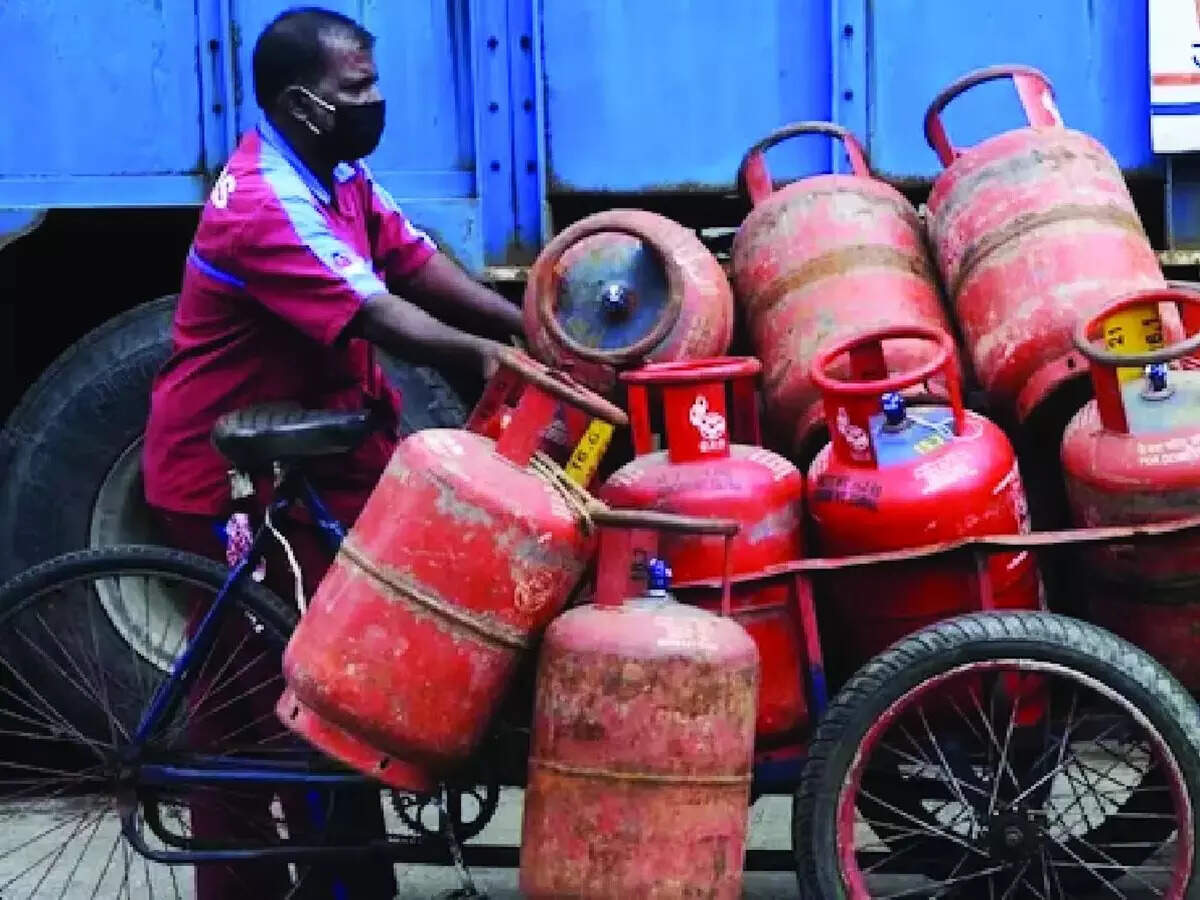 LPG gas price today: How much does a 14.2-kg LPG cylinder now cost in ...