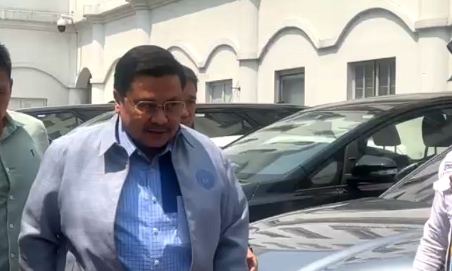 Look: Jinggoy Estrada arrives at DOJ for flood control mess probe